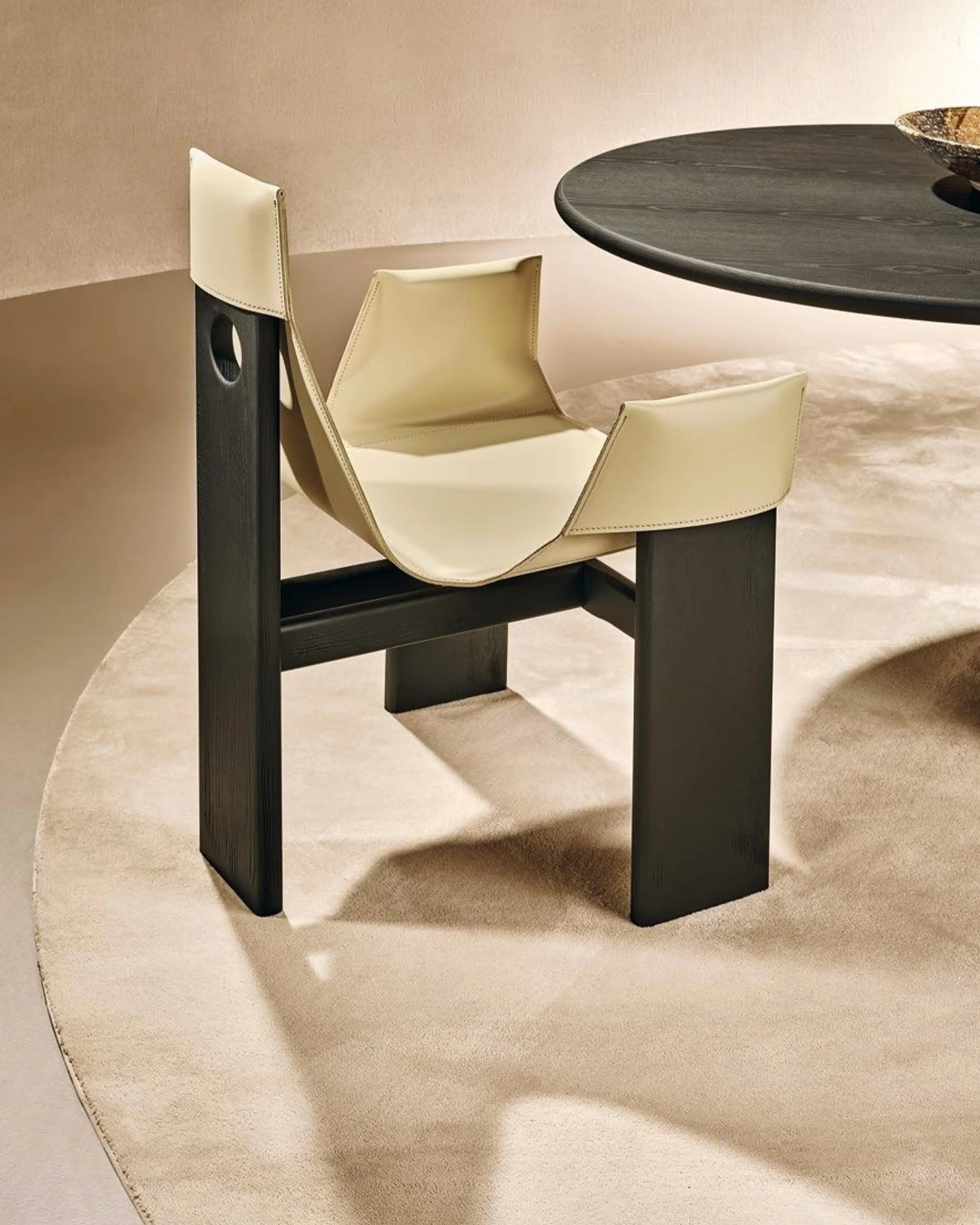 Manta Chair by Naturedesgn – Minimalist Leather & Wood Luxury Seating ...