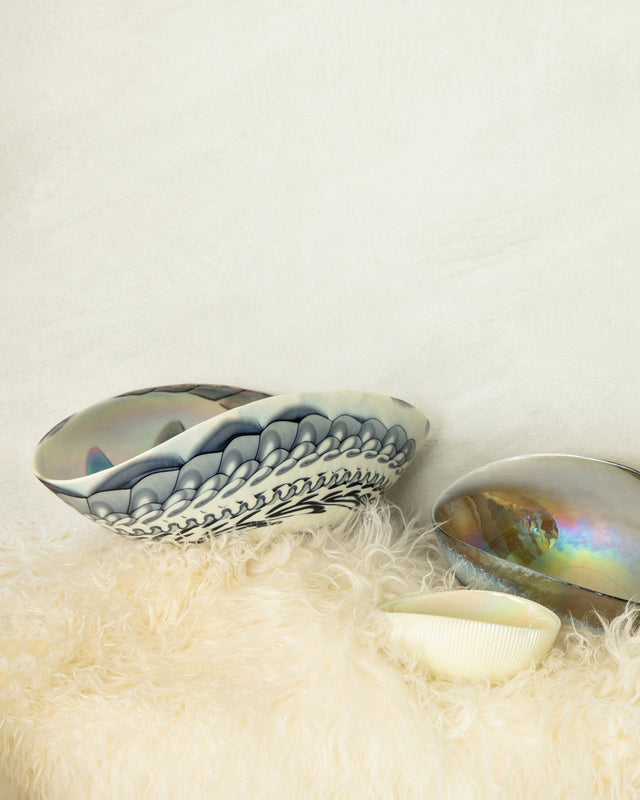 Discover the Yalos Murano Tango Vase: A Captivating Fusion of Tradition ...